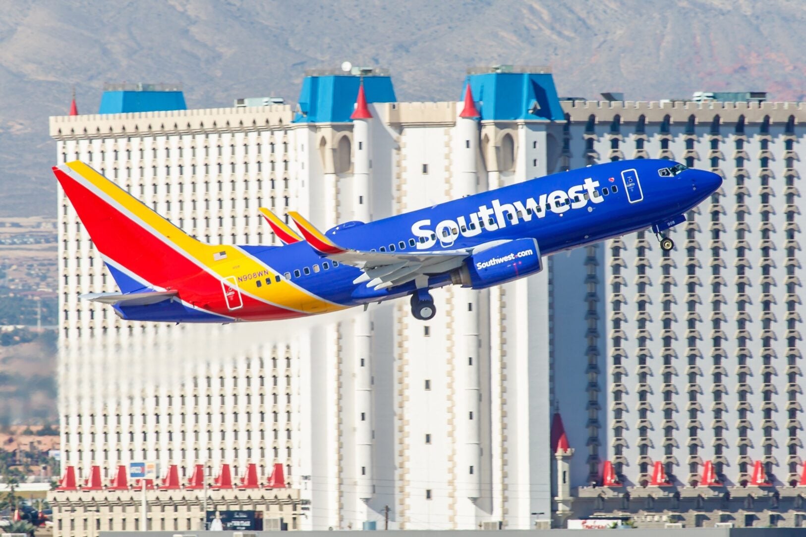 Best Low-Cost Airlines Ranked for Budget Travelers