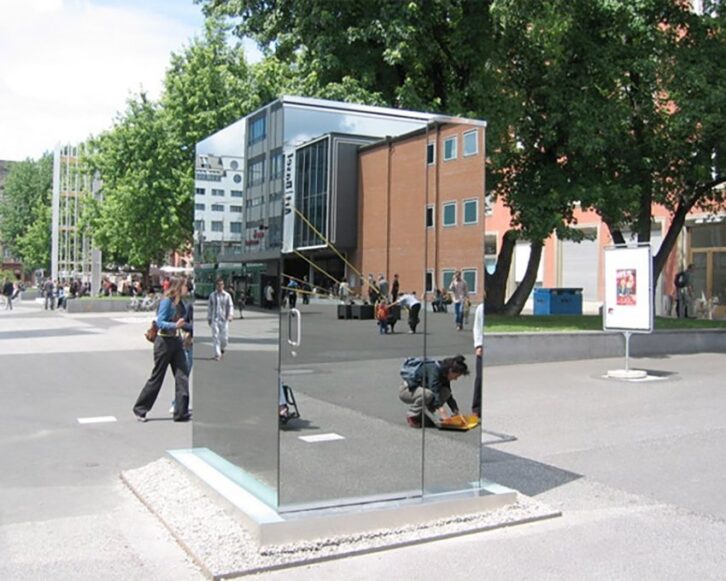 20 of the World’s Most Unique and Beautiful Public Restrooms