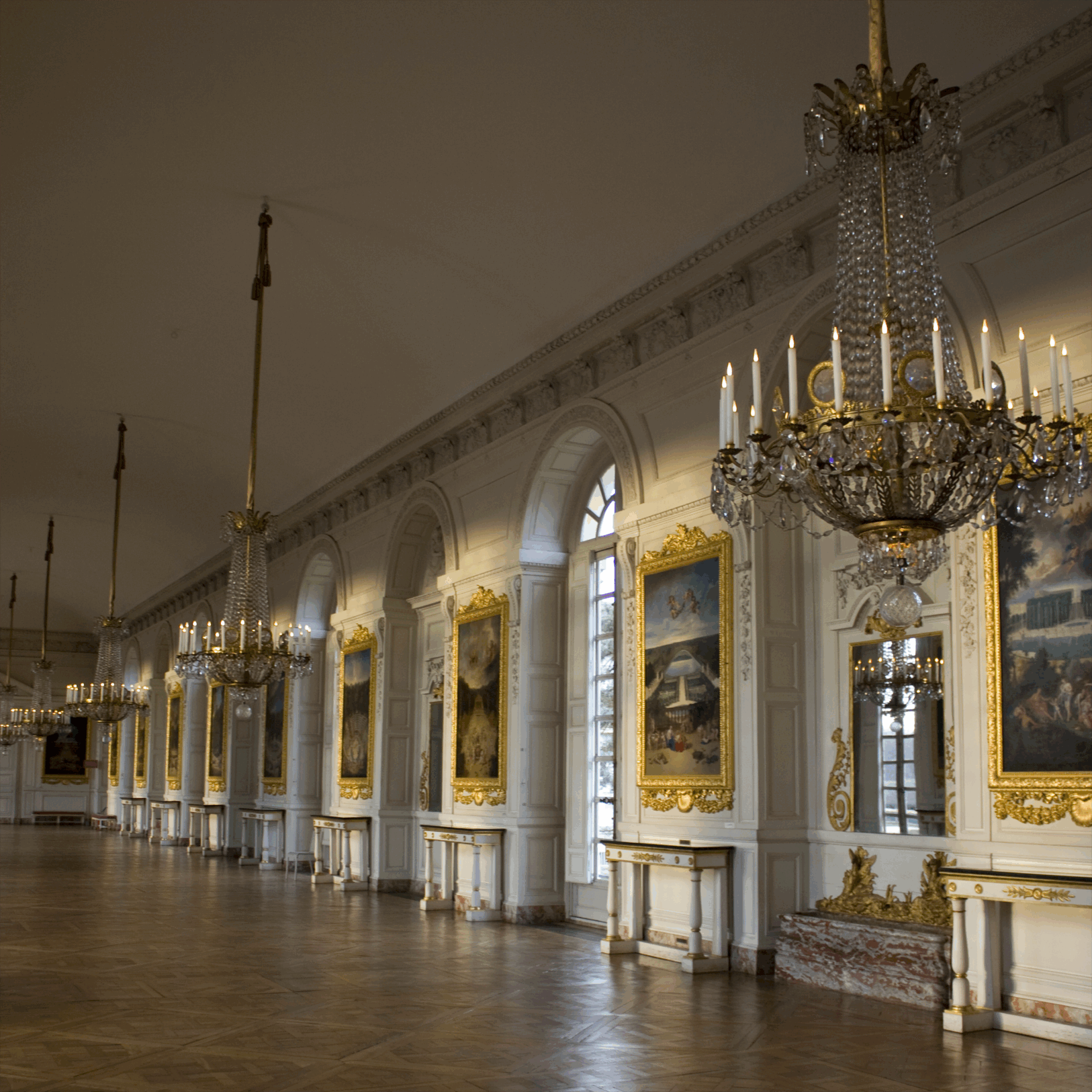 Famous Houses You Can Visit Online