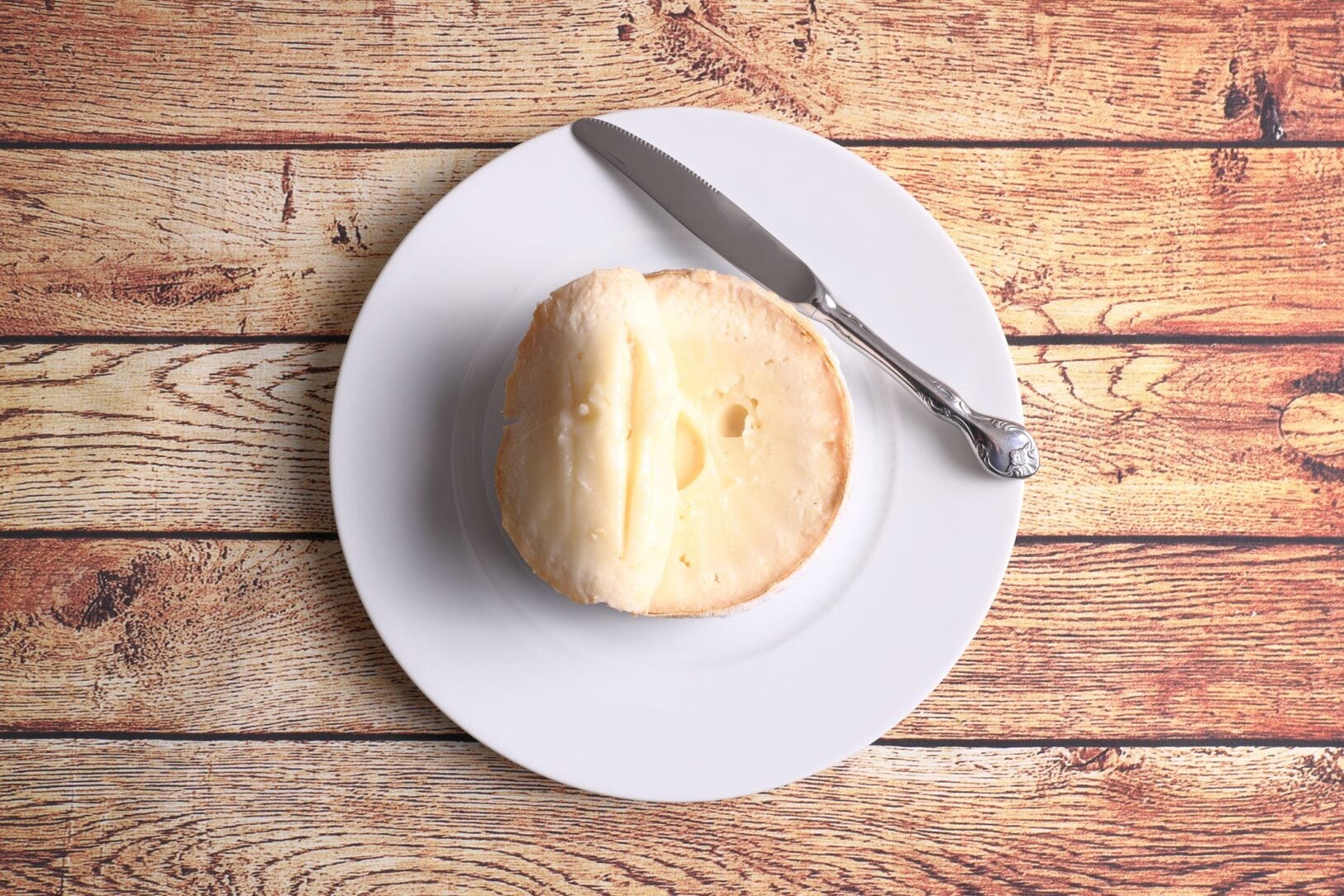 11 Funkiest Cheeses in the World