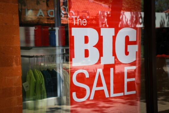 23 Retail Tricks That Make You Spend More Money