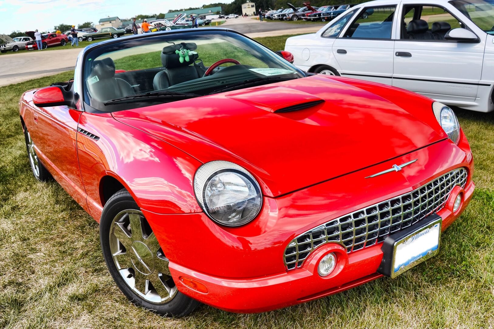 22 Vintage Convertible Cars That Are Collectible