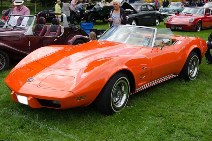 22 Vintage Convertible Cars That Are Collectible