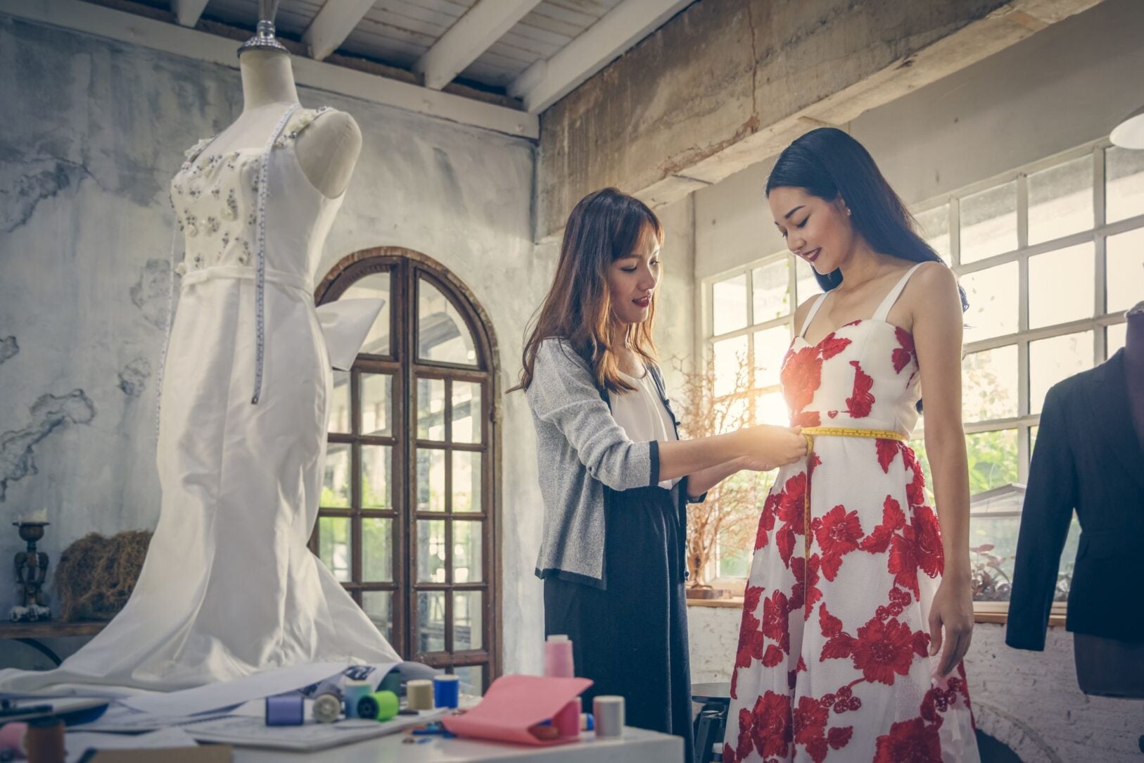 11 Clothing Stores Offer Free Alterations