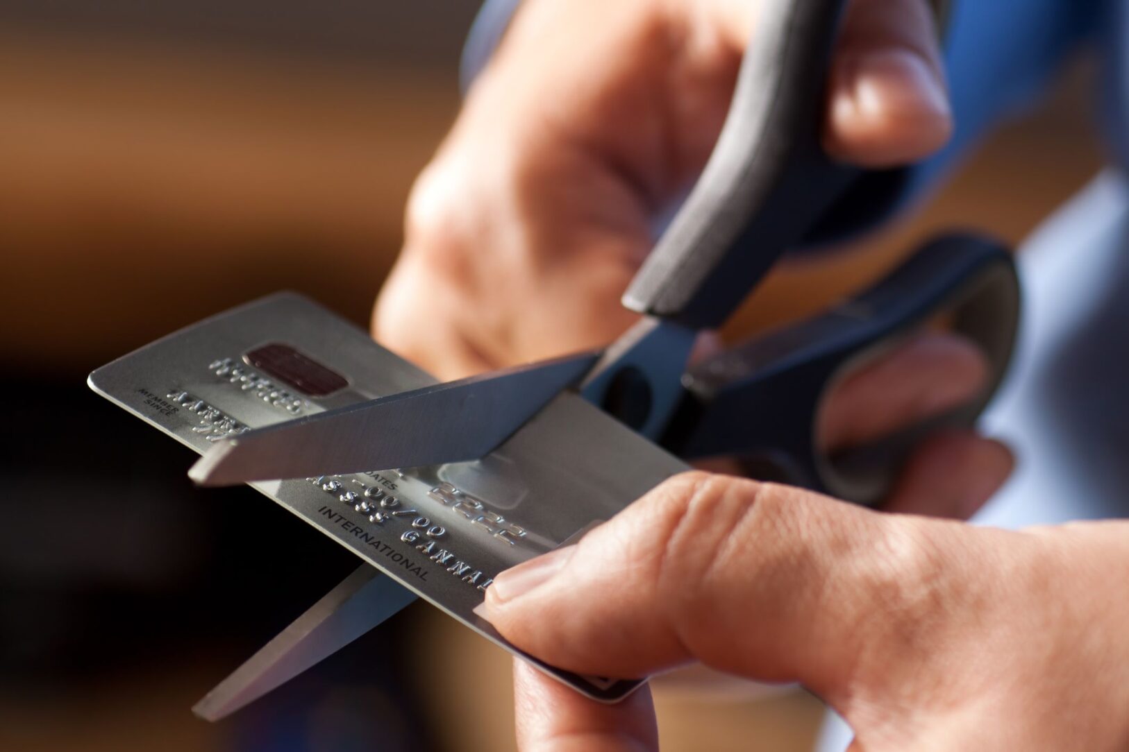 25 Biggest Ways People Waste Money (Stop the Leaks Now)