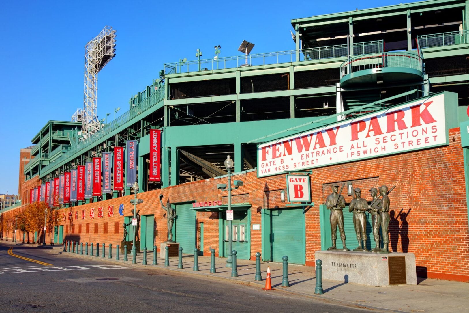 MLB Beer and Hot Dog Prices 2026 by Stadium