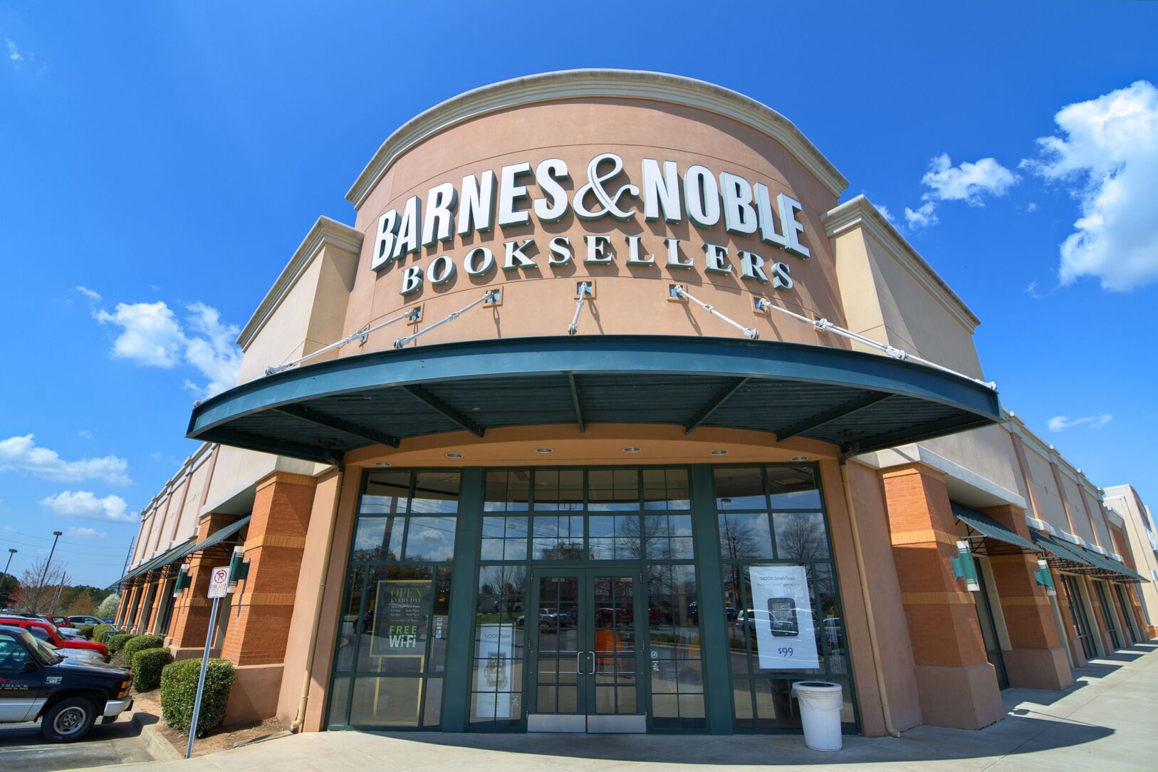 60 New Barnes & Noble Stores to Open Nationwide - Cheapism