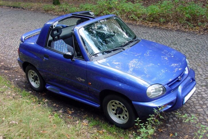 25 of the Ugliest Cars Ever Made