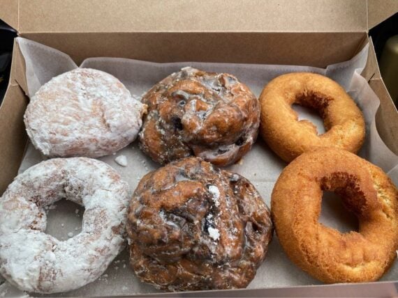 America’s Best Doughnut Spots for Fluffy, Fresh Treats