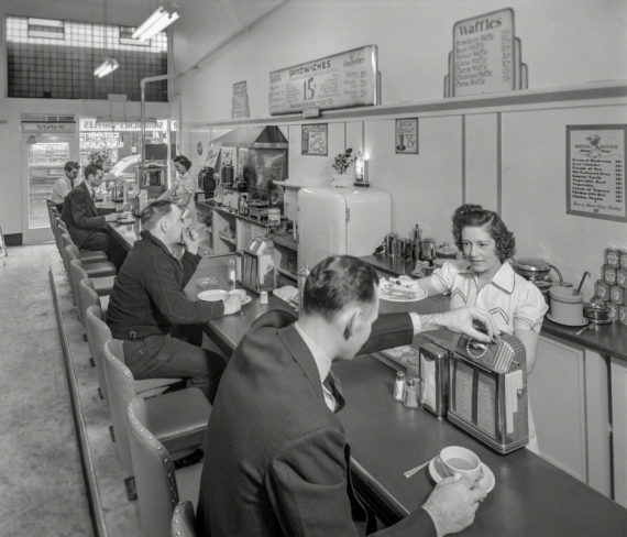 15 Vintage Photos of Retro Diner Waitress Uniforms We Absolutely Love