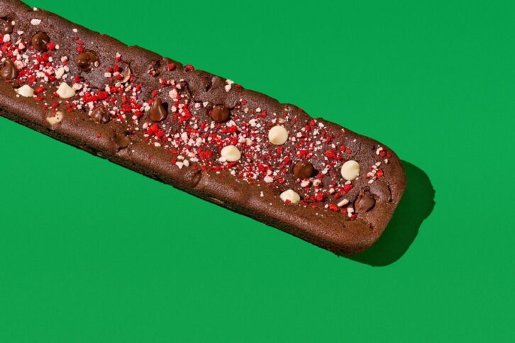 New Subway Dessert: Double Chocolate Peppermint Cookie