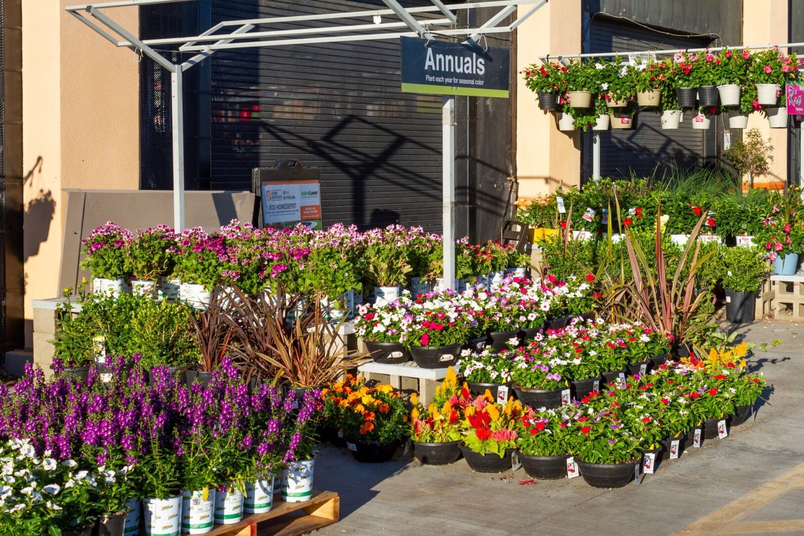 11 New Home Depot Stores Are Opening. Here's Where to Find Them