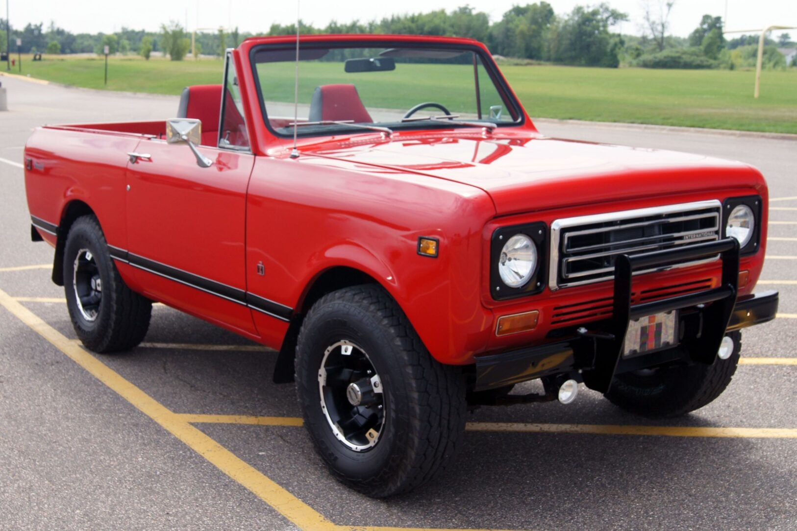22 Vintage Convertible Cars That Are Collectible