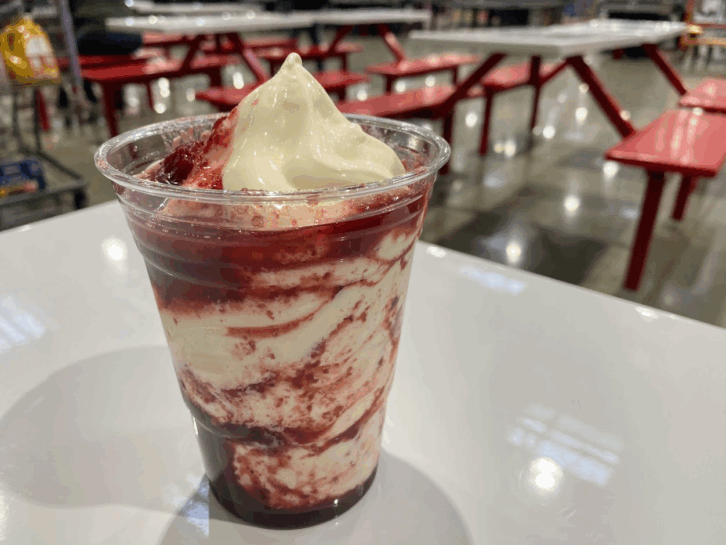 8 Popular Costco Food Court Menu Items, Ranked
