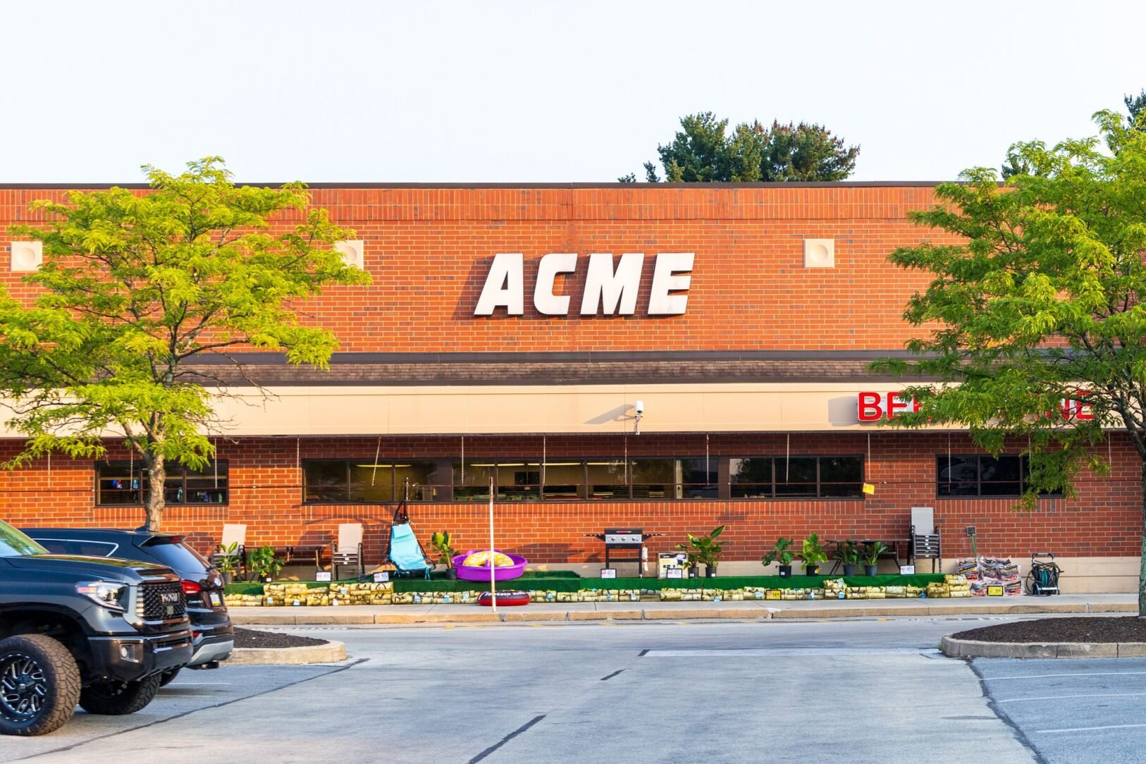 10 Most Expensive Grocery Stores in the U.S.