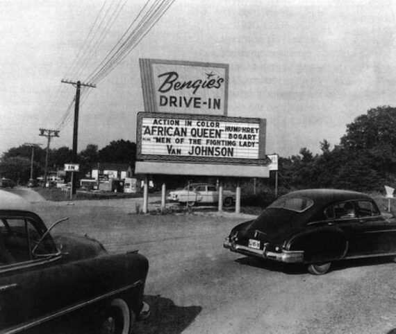 20 Vintage Photos of Classic Drive-In Movie Theaters Across America