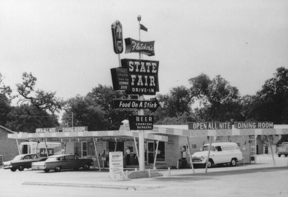 18 Vintage Photos of Drive-Ins Restaurants Across America