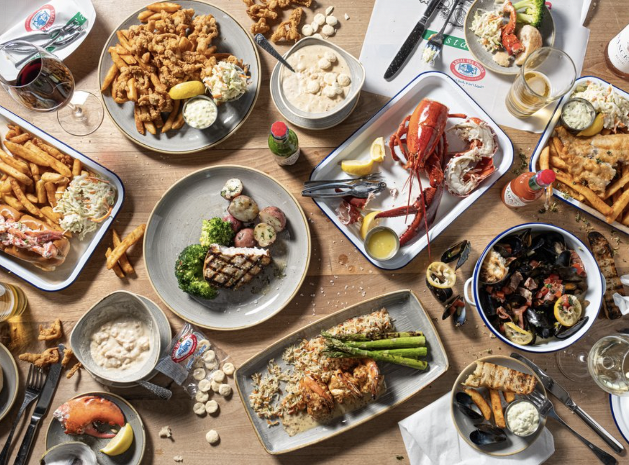 Best Seafood Chain Restaurants Everyone Needs