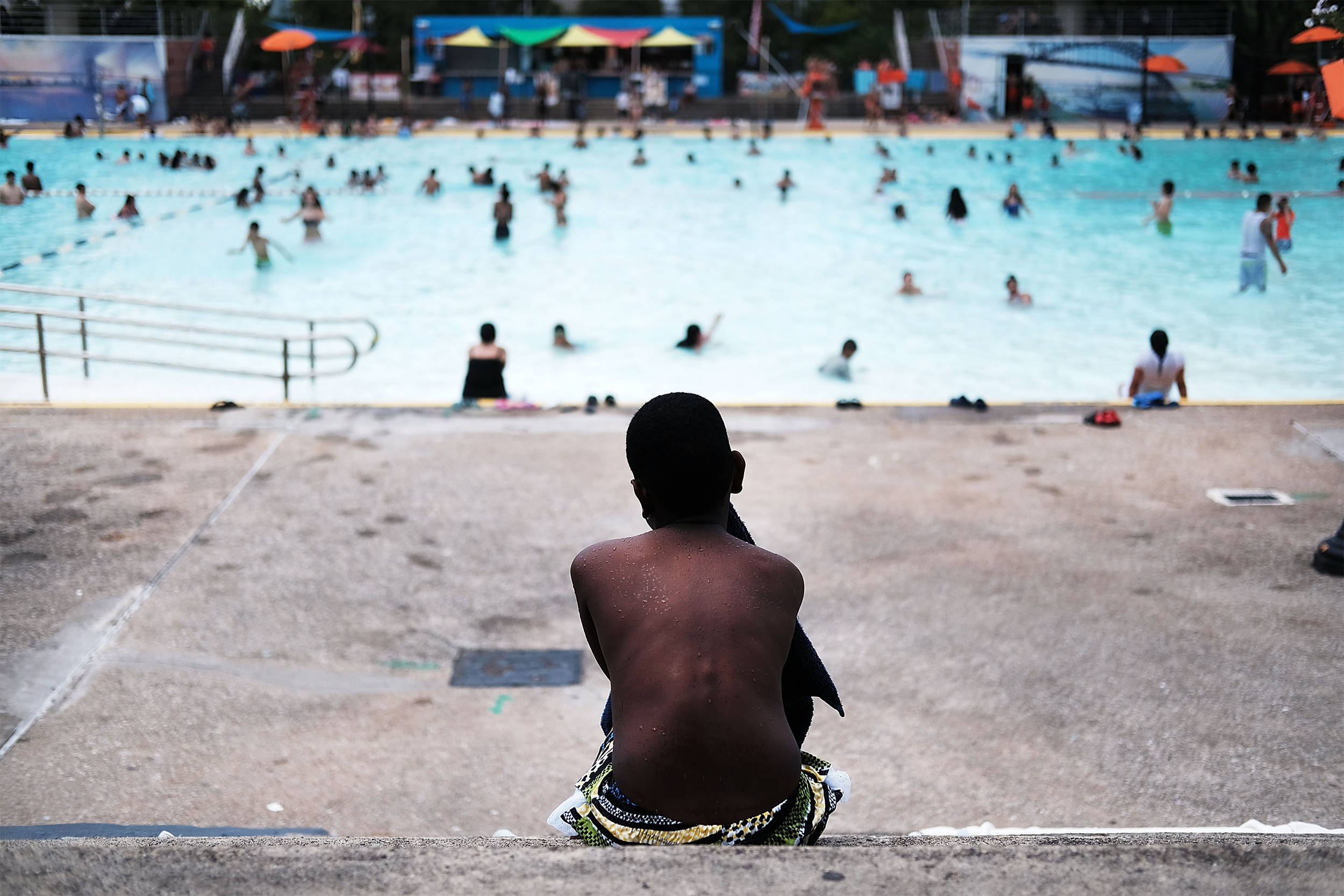 Beach vs. Pool: Which Is Safer With Coronavirus Concerns
