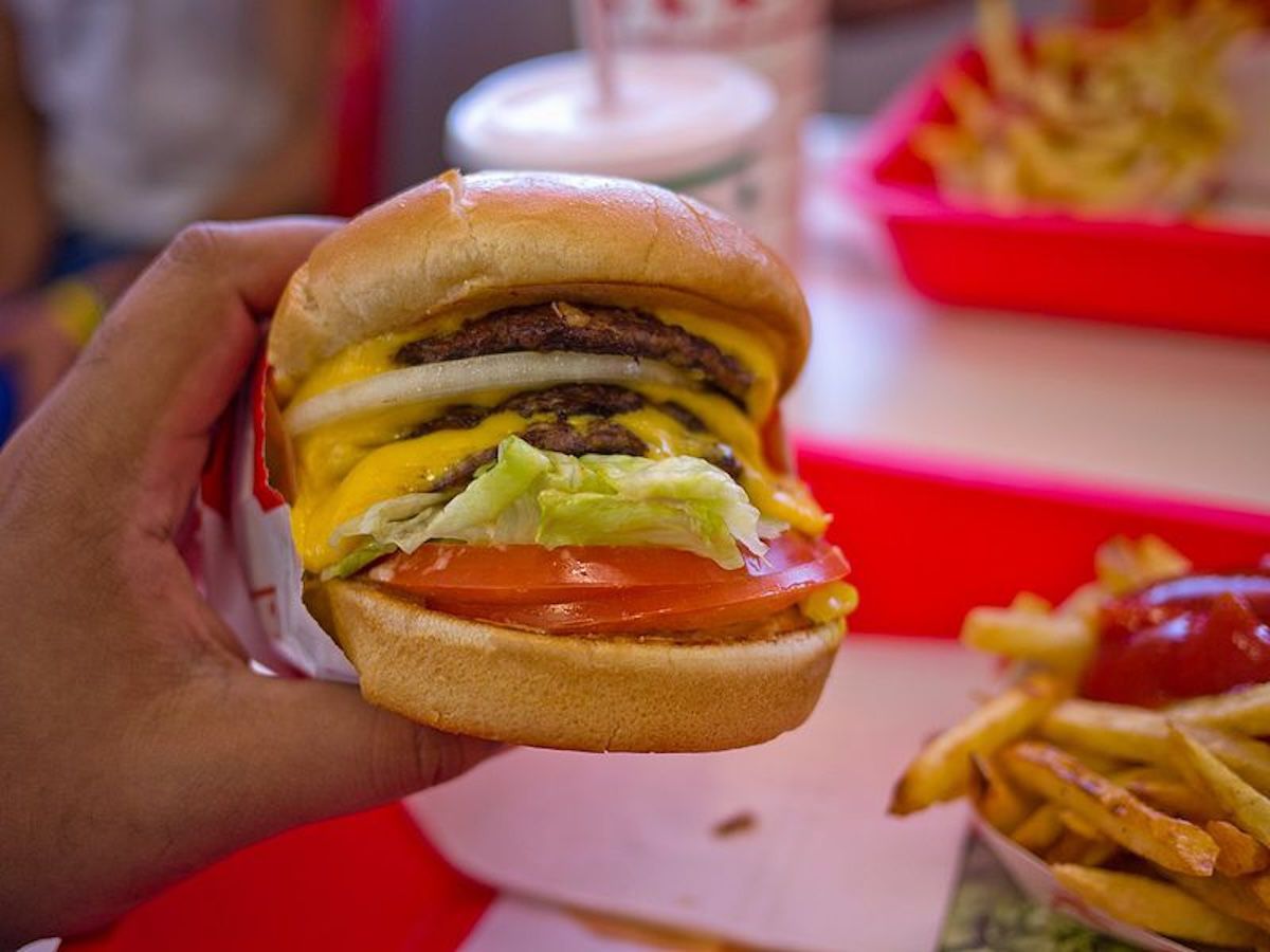 The 25 Best Burger Chains in America, According to Yelp