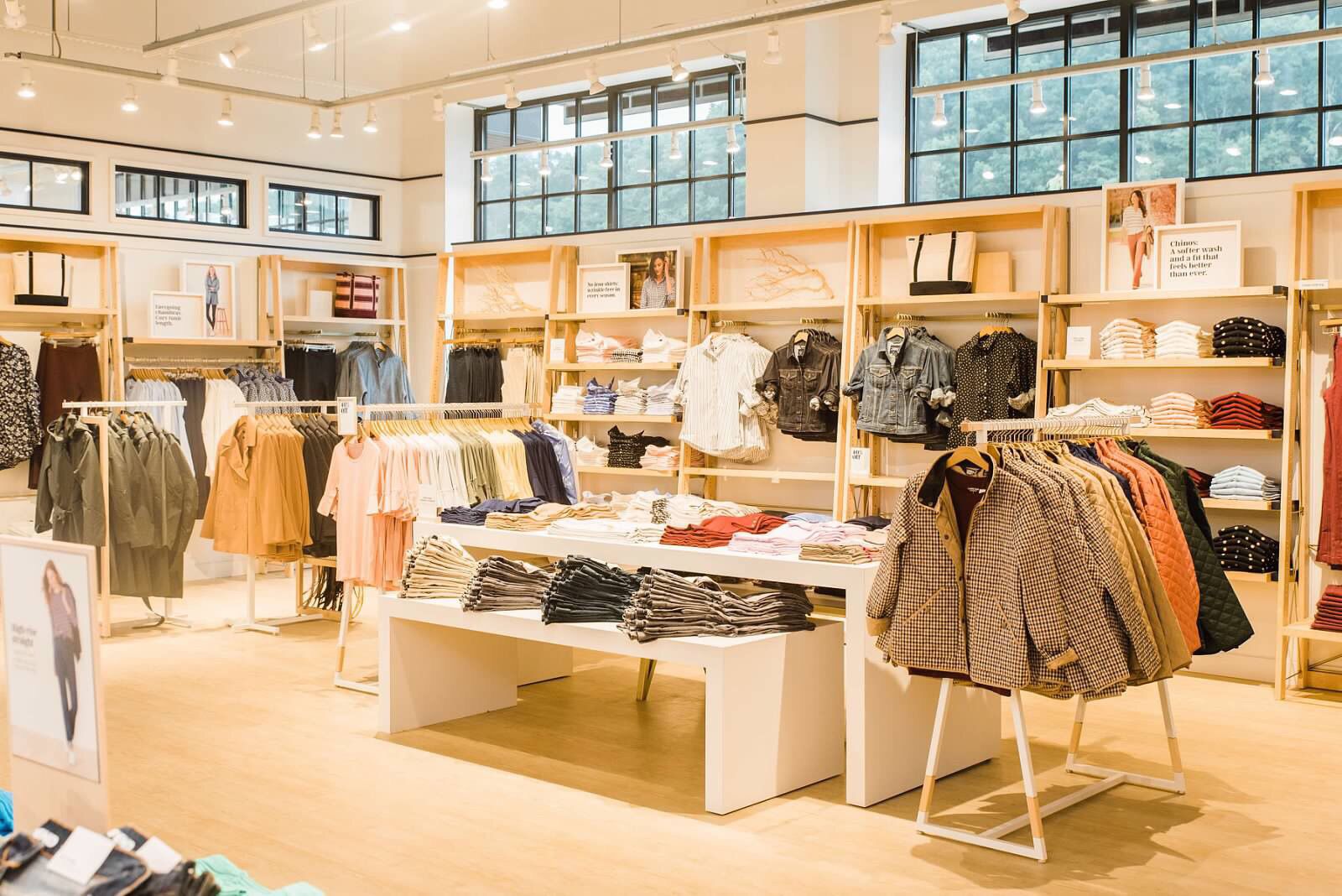 Comfortable Clothing Brands Designed to Last in 2022