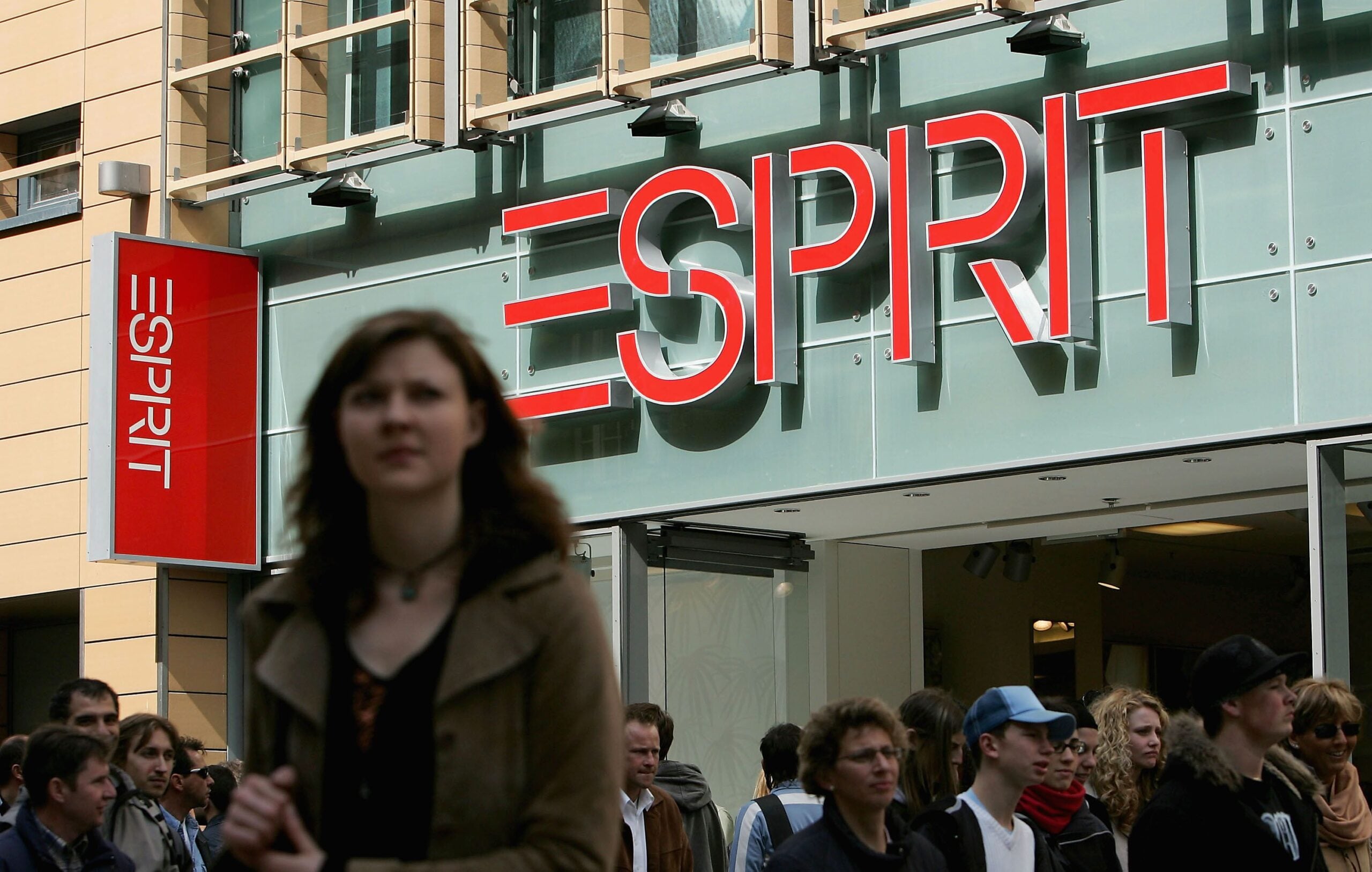 Dead Fashion Brands We Used to Love, From Benetton to Esprit