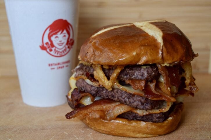 10 Fast-Food Chains That Never Use Frozen Beef - Cheapism