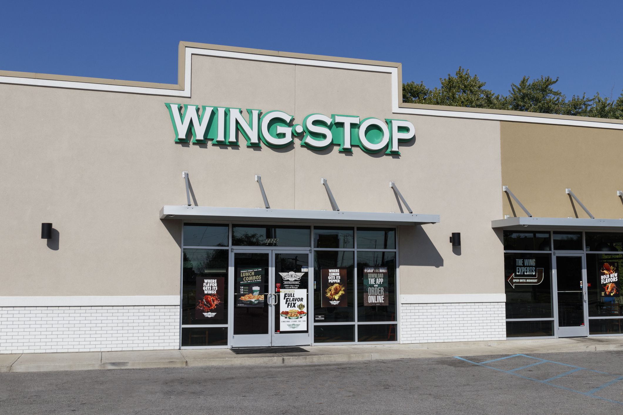 Best Wingstop Flavors: 13 Flavors, Ranked From Best to Worst