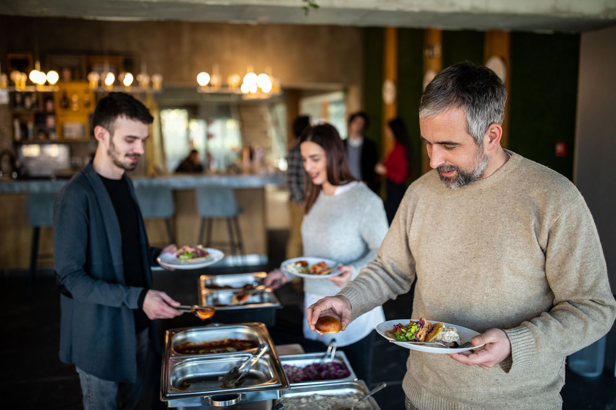 9 Buffet Etiquette Rules You Should Never Break