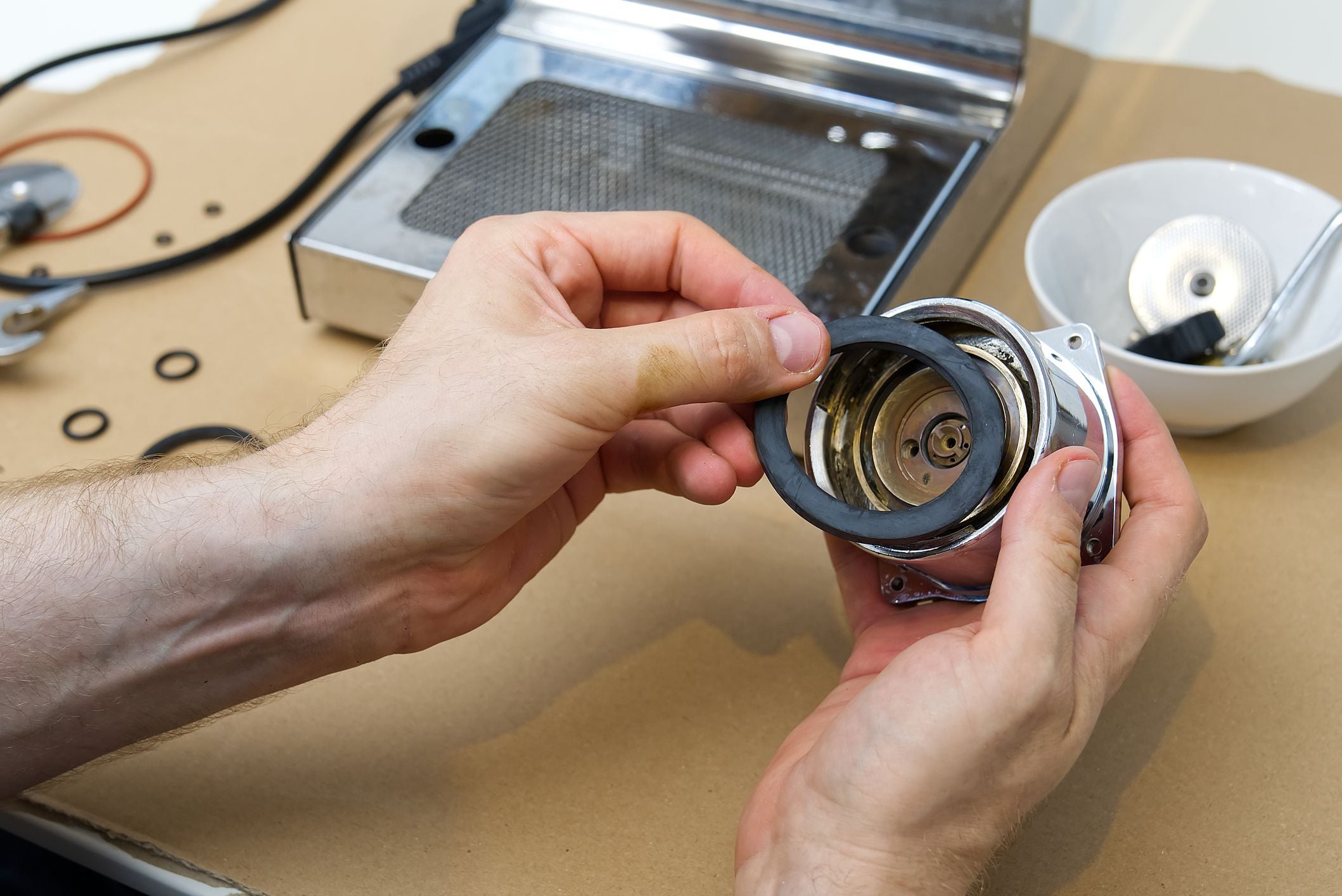 Repair Cafes Fix Your Broken Items for Free. Here's How They Work