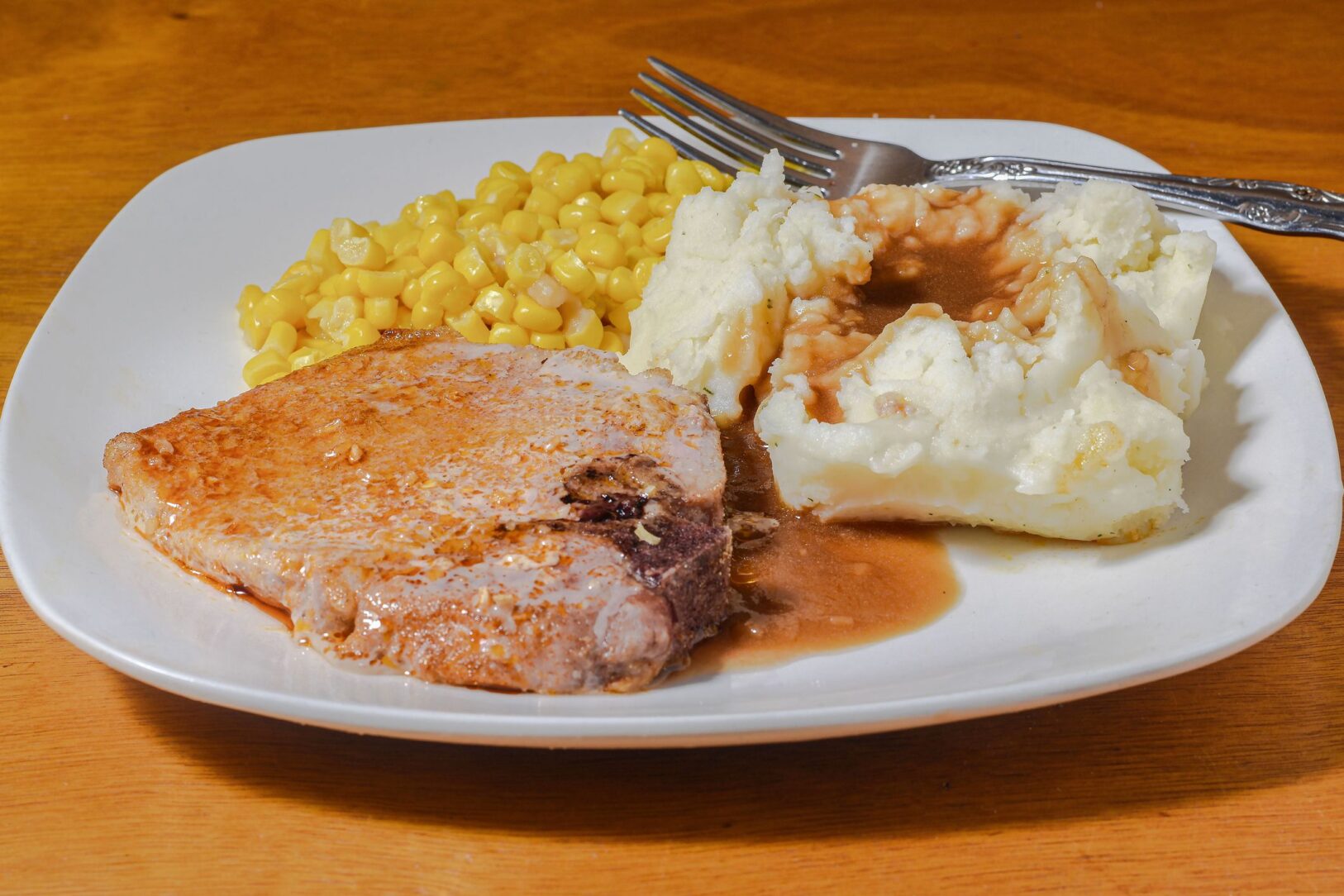 15 Popular Meals Middle-Class Families Ate in the 1960s