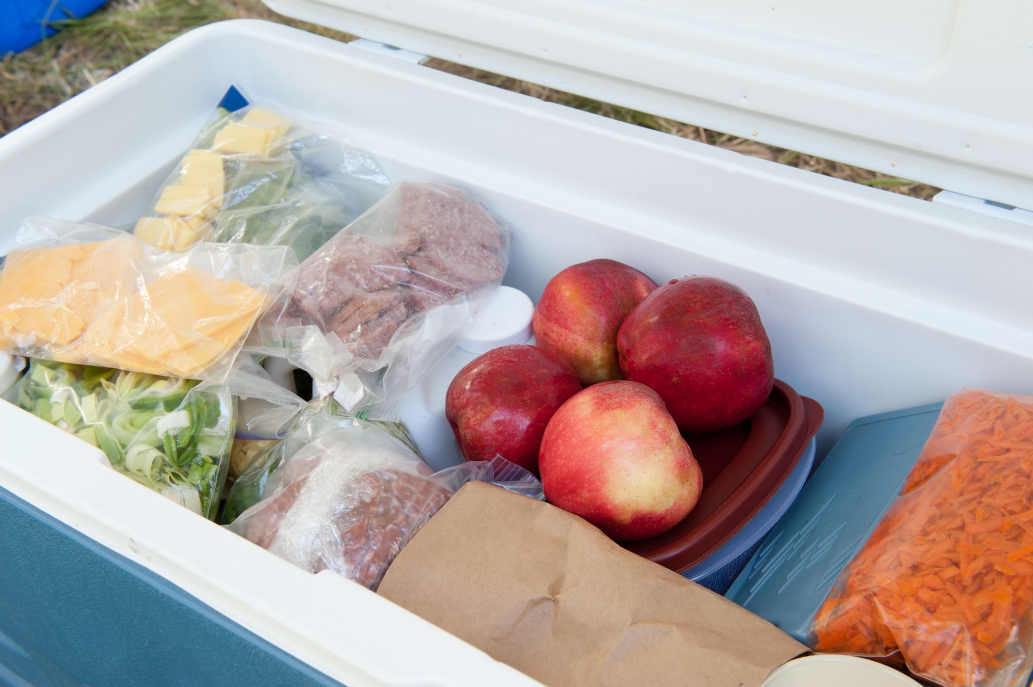 13 Easy Summer Recipes for Packing Your Cooler on Busy Summer Nights
