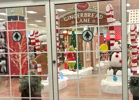 30 Spirit Christmas Locations Opening. See List - Cheapism