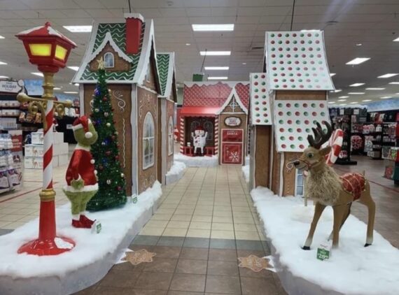 30 Spirit Christmas Locations Opening. See List - Cheapism