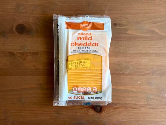7 Store-Bought Cheddar Cheese Slices, Ranked - Cheapism