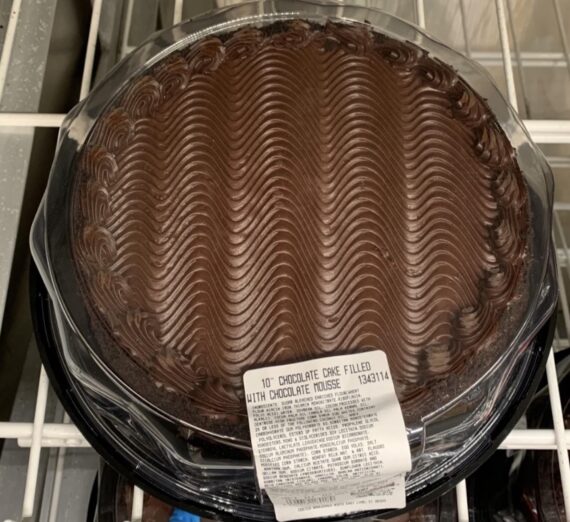 9 Last-Minute Costco Christmas Desserts Under $25 - Cheapism