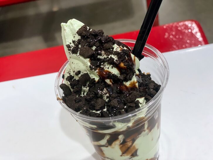 I Tried the New Costco Sundae, and It's Got Thin Mint Vibes